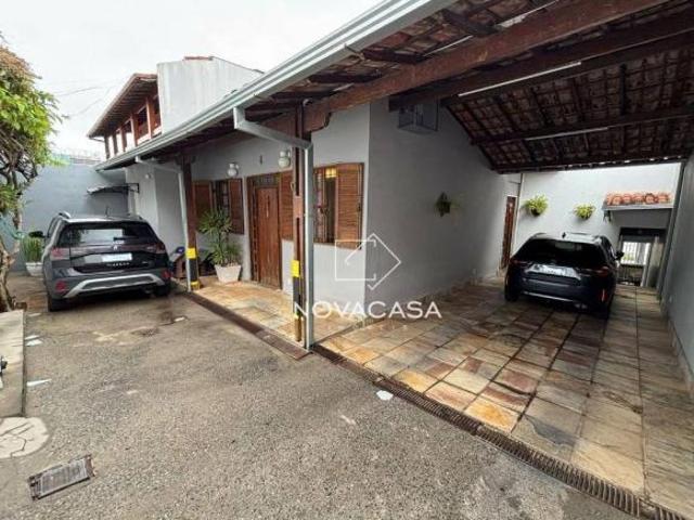 Casa com 3 dormitórios à venda, 317 m² por R$ 1.380.000,00 Itapoã Belo Horizonte/MG
