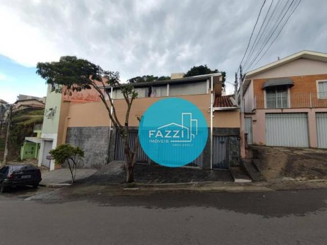 Casa com 3 dormitórios à venda, 318 m² por R$ 1.300.000,00 Jardim Quisisana Poços de Caldas/MG