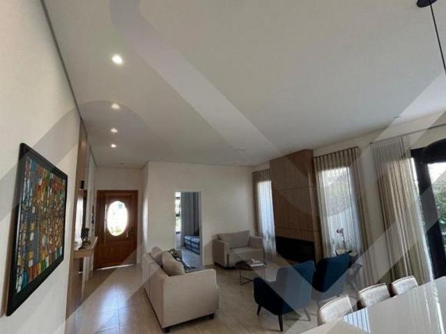 Casa Térrea à Venda em Aldeia da Serra