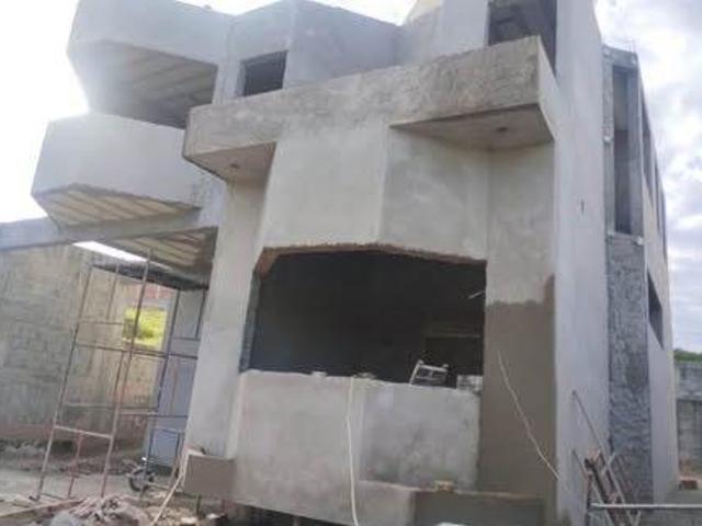 Casa com 3 dormitórios à venda, 311 m² por R$ 1.490.000 Putim São José dos Campos/SP