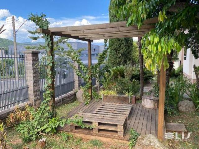 Casa com 3 dormitórios à venda, 324 m² por R$ 1.900.000,00 União Dois Irmãos/RS