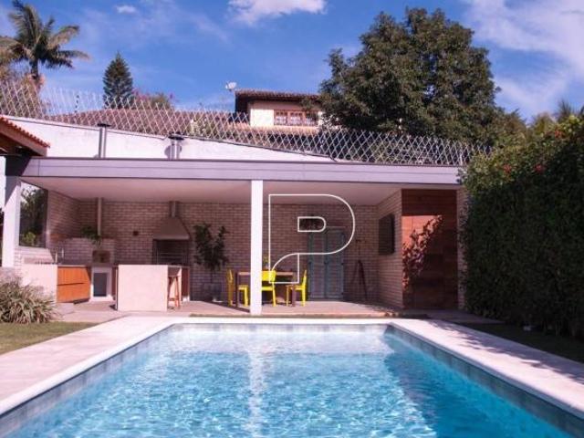 Casa com 3 dormitórios à venda, 320 m² por R$ 1.950.000,00 Granja Viana Cotia/SP