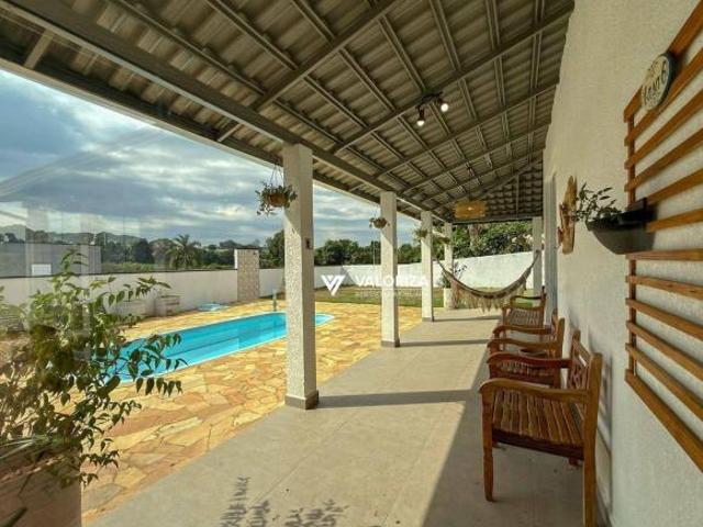 Casa com 3 dormitórios à venda, 336 m² por R$ 1.099.000,00 Condomínio Village da Serra Araçoiaba
