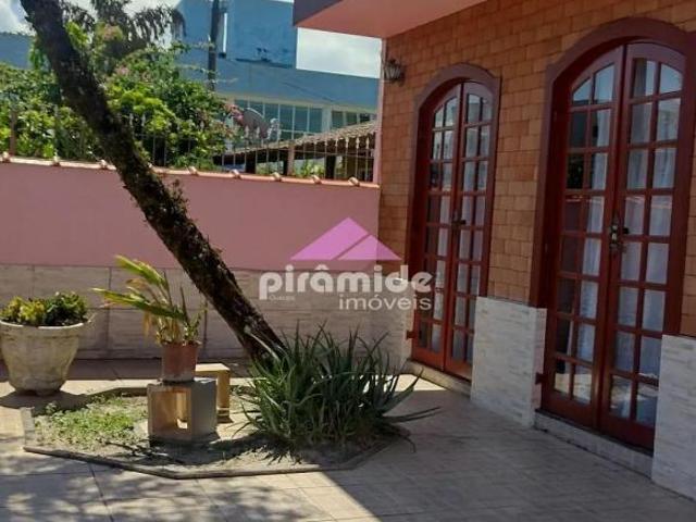 Casa com 3 dormitórios à venda, 336 m² por R$ 2.000.000,00 Indaiá Caraguatatuba/SP