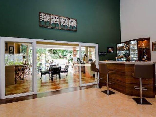 Casa com 3 dormitórios à venda, 330 m² por R$ 3.115.000,00 Jardim Imperial Hills III Arujá/SP