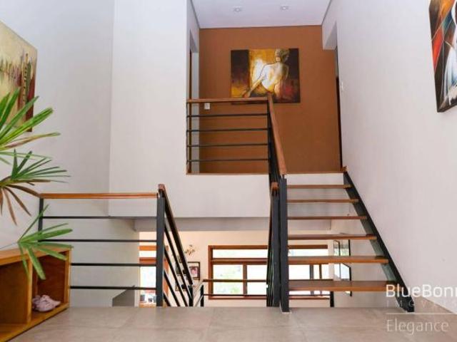 Casa com 3 dormitórios à venda, 330 m² por R$ 1.650.000,00 Loteamento Capital Ville Jundiaí/SP