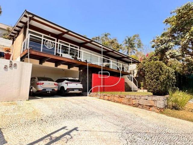 Casa com 3 dormitórios à venda, 330 m² por R$ 1.890.000,00 Granja Viana Embu das Artes/SP