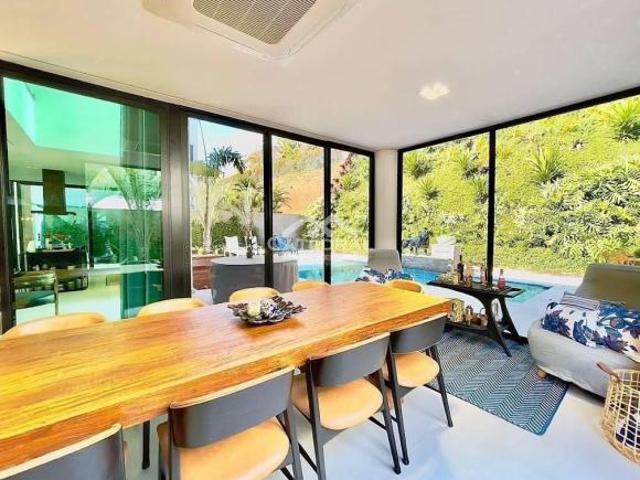 Casa com 3 dormitórios à venda, 330 m² por R$ 5.500.000,00 Cidade Santos Dumont Jundiaí/SP