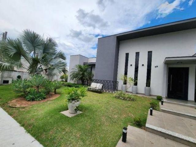 Casa com 3 dormitórios à venda, 333 m² por R$ 3.900.000,00 Loteamento Portal da Colina Jundiaí/S