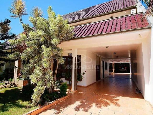 Casa com 3 dormitórios à venda, 333 m² por R$ 1.300.000,00 Piçarras Guaratuba/PR