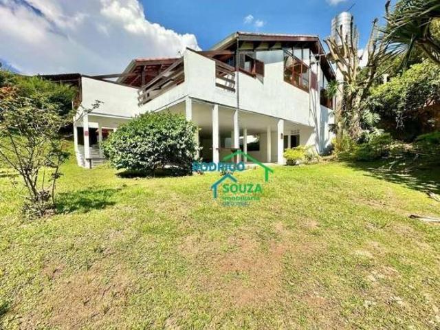 Casa com 3 dormitórios à venda, 345 m² por R$ 1.565.000,00 Recanto Impla Carapicuíba/SP