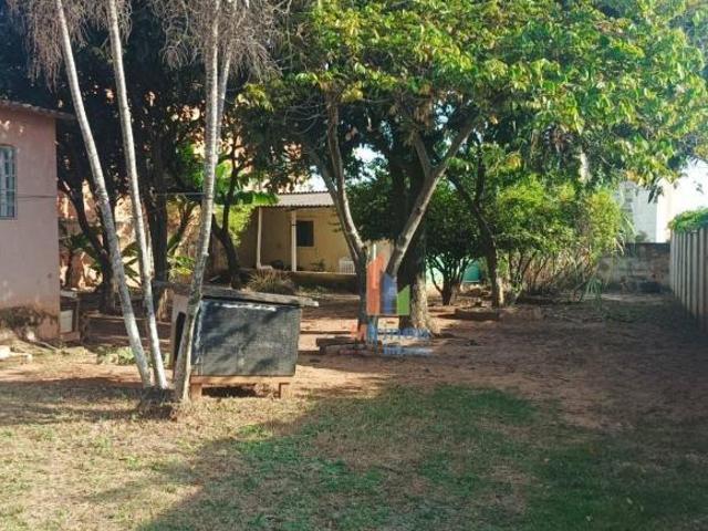Casa com 3 dormitórios à venda, 345 m² por R$ 900.000,00 Núcleo Santa Isabel Hortolândia/SP