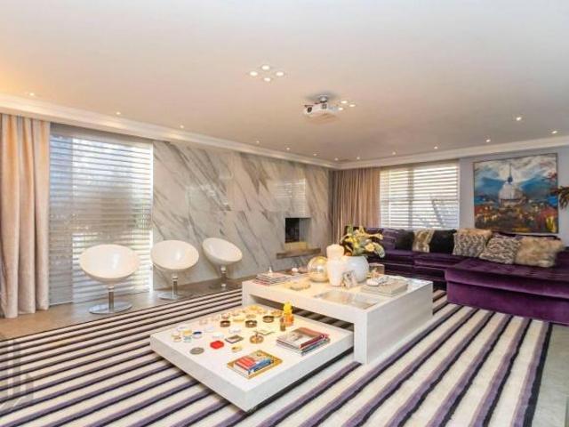 Casa com 3 dormitórios à venda, 340 m² Batel Curitiba/PR