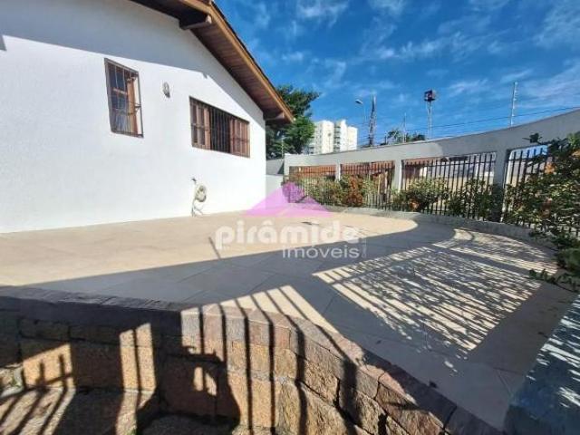 Casa com 3 dormitórios à venda, 340 m² por R$ 2.700.000,00 Indaiá Caraguatatuba/SP