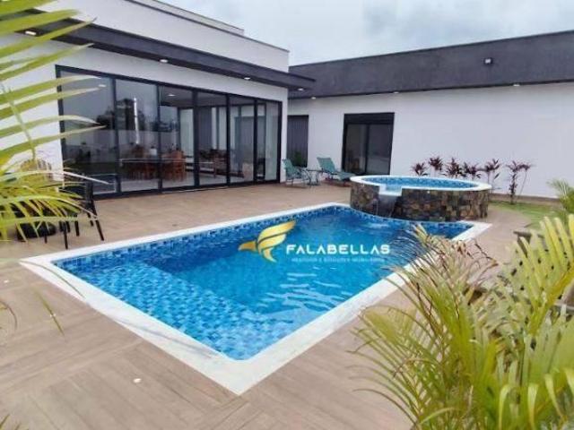 Casa com 3 dormitórios à venda, 340 m² por R$ 2.940.000,00 Caxambu Jundiaí/SP