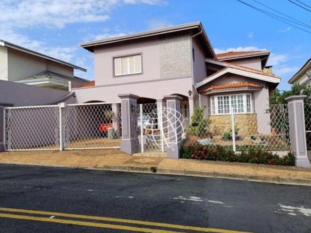 Casa com 3 dormitórios à venda, 343 m² por R$ 1.750.000,00 Jardim Itaperi Atibaia/SP