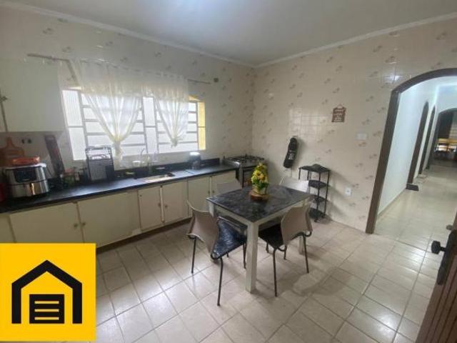 Casa com 3 dormitórios à venda, 358 m² por R$ 530.000,00 Vila Assis Brasil Mauá/SP