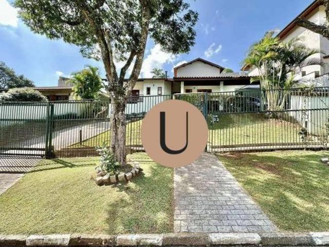 Casa com 3 dormitórios à venda, 359 m² por R$ 1.698.000,00 Granja Viana Carapicuíba/SP
