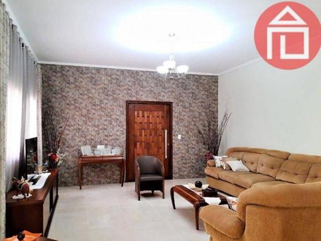 Casa com 3 dormitórios à venda, 350 m² por R$ 1.450.000,00 Jardim Primavera Bragança Paulista/SP