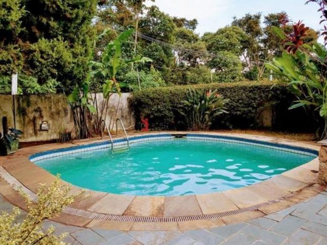 Casa com 3 dormitórios à venda, 350 m² por R$ 1.600.000,00 Granja Viana Cotia/SP