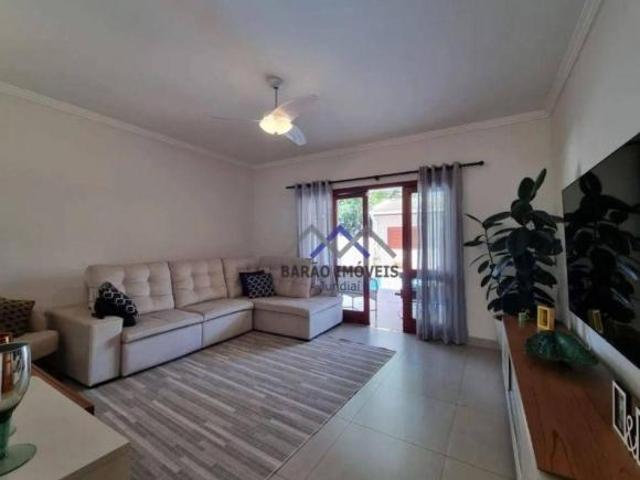 Casa com 3 dormitórios à venda, 350 m² por R$ 1.850.000,00 Villágio Capricho Louveira/SP