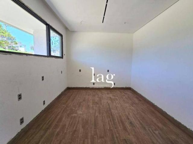 Casa com 3 dormitórios à venda, 350 m² por R$ 1.890.000,00 Condomínio Village Ipanema II Araçoia
