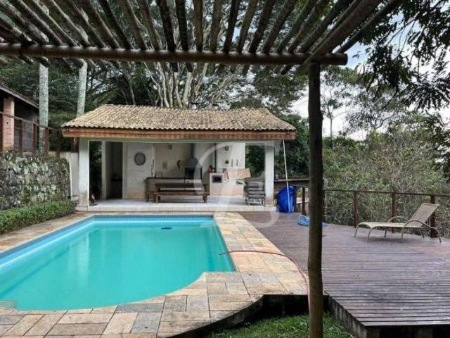 Casa com 3 dormitórios à venda, 350 m² por R$ 2.696.000,00 Parque Petrópolis Mairiporã/SP