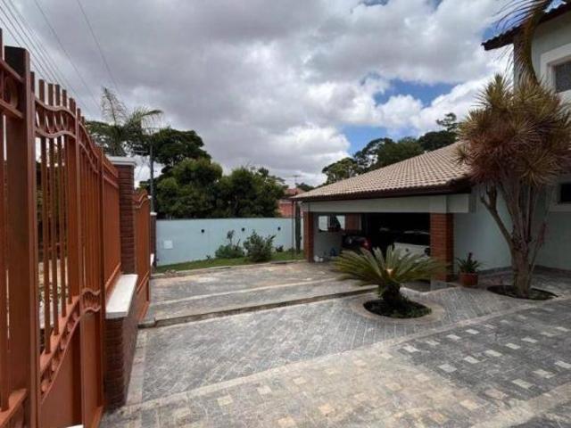 Casa com 3 dormitórios à venda, 350 m² por R$ 2.200.000,00 Condomínio Colinas Verdes Arujá/SP