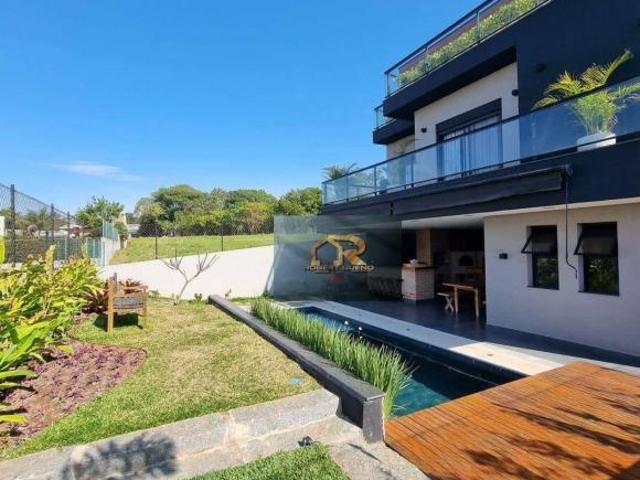 Casa com 3 dormitórios à venda, 350 m² por R$ 2.200.000,00 Condomínio Residencial Campos do Conde
