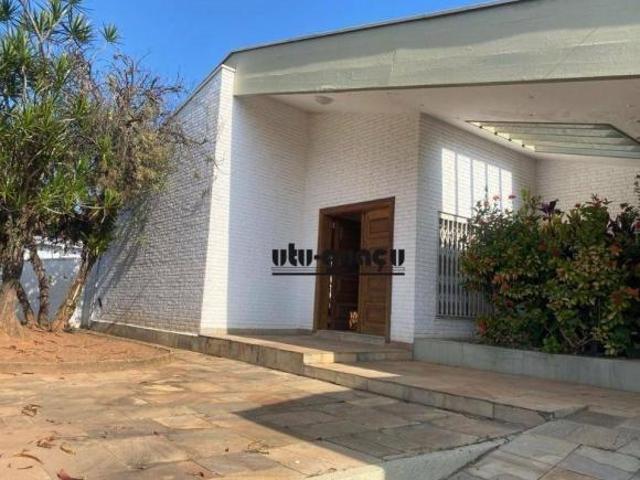 Casa com 3 dormitórios à venda, 350 m² por R$ 850.000,00 Vila Nova Itu/SP