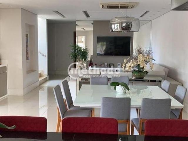 Casa com 3 dormitórios à venda, 353 m² por R$ 2.400.000,00 Swiss Park Campinas/SP