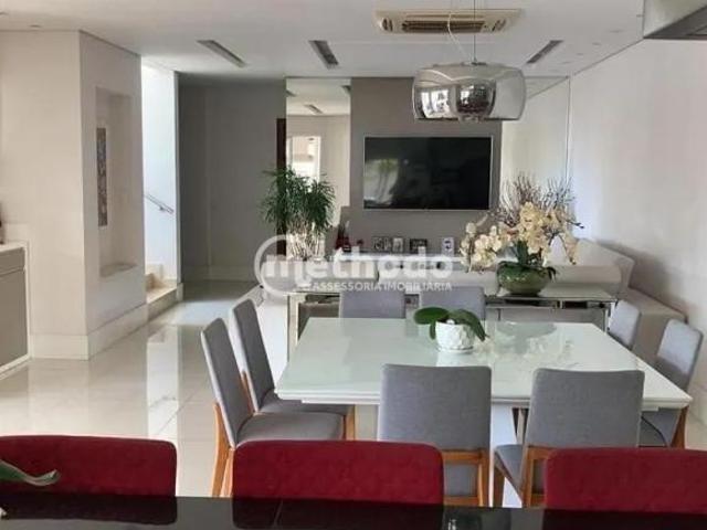 Casa com 3 dormitórios à venda, 353 m² por R$ 2.400.000,00 Swiss Park Campinas/SP