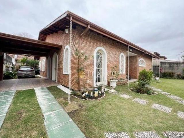Casa com 3 dormitórios à venda, 365 m² Condomínio Residencial Bel Recanto Taubaté/SP