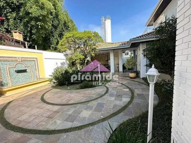 Casa com 3 dormitórios à venda, 365 m² por R$ 2.600.000 Urbanova São José dos Campos/SP
