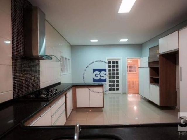 Casa com 3 dormitórios à venda, 366 m² por R$ 1.790.000,00 Condomínio Portal de Itu Itu/SP