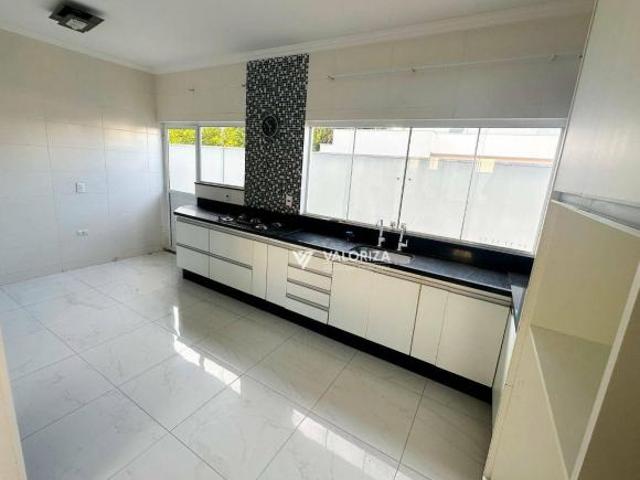 Casa com 3 dormitórios à venda, 369 m² por R$ 1.500.000,00 Condomínio Lago da Serra Araçoiaba da