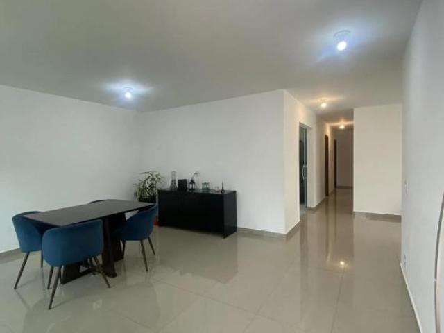 Casa com 3 dormitórios a venda, 360 m por R$ 1.150.000.00 Condomínio Villa Ver