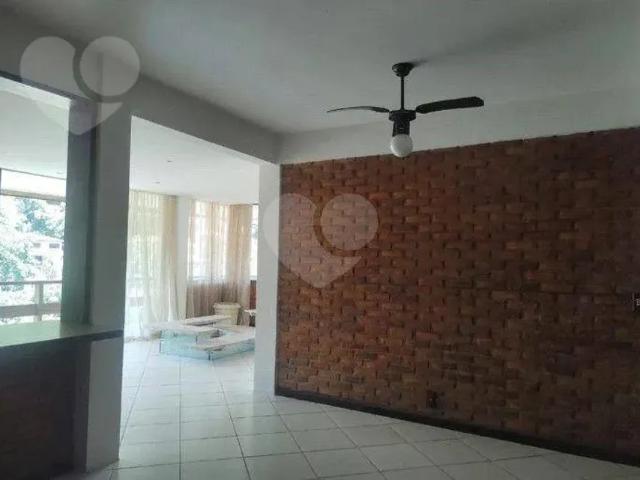 Casa com 3 dormitórios à venda, 360 m² por R$ 1.300.000,00 Piratininga Niterói/RJ