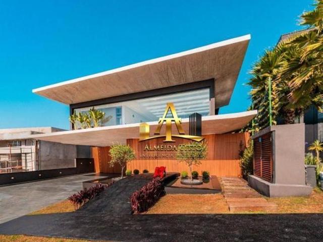 Casa com 3 dormitórios à venda, 360 m² por R$ 5.450.000,00 Vintage Cotia/SP