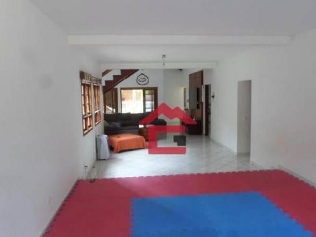 Casa com 3 dormitórios à venda, 360 m² por R$ 900.000,00 Chácara Represinha Cotia/SP