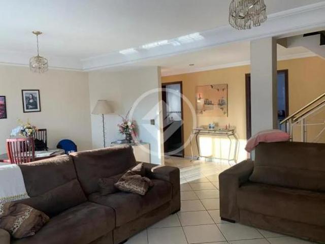 Casa com 3 dormitórios à venda, 375 m² Jardim São Vicente Jundiaí/SP
