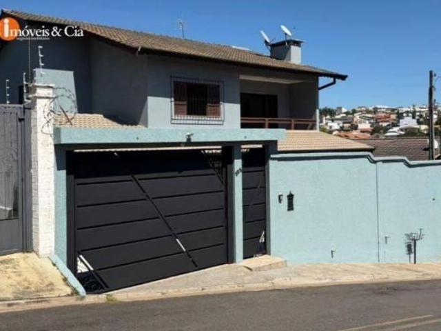 Casa com 3 dormitórios à venda, 375 m² por R$ 1.500.000,00 Jardim Paulista Atibaia/SP