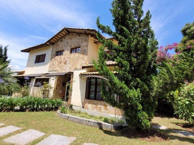 Casa com 3 dormitórios à venda, 376 m² por R$ 1.400.000,00 Patrimônio do Carmo São Roque/SP