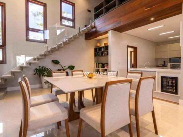 Casa com 3 dormitórios à venda, 370 m² por R$ 1.850.000,00 Condomínio Village Araçoiaba Araçoiab