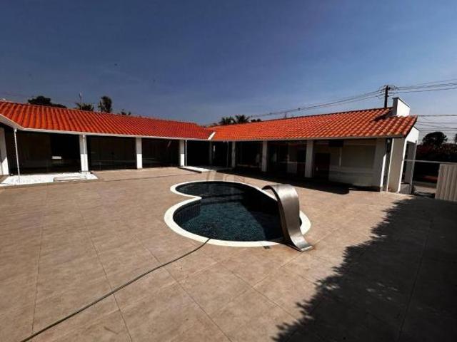 Casa com 3 dormitórios à venda, 380 m² por R$ 1.498.000,00 Condomínio Portal do Sabiá Araçoiaba