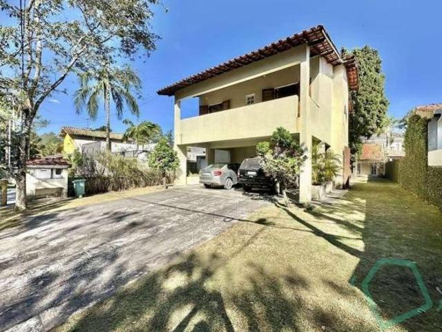 Casa com 3 dormitórios à venda, 380 m² por R$ 1.100.000,00 Granja Viana Jandira/SP
