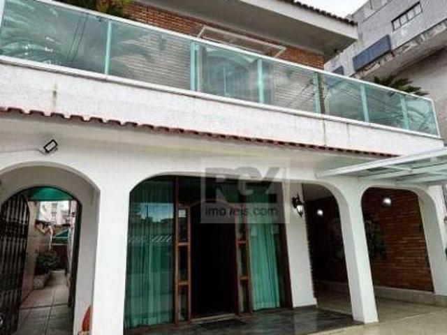 Casa com 3 dormitórios à venda, 380 m² por R$ 2.400.000,00 Embaré Santos/SP