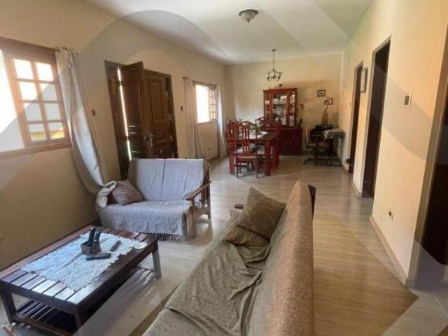 Casa com 3 dormitórios à venda, 383 m² por R$ 1.600.000,00 Jardim Rancho Alegre Santana de Parna