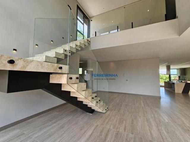 Casa com 3 dormitórios à venda, 394 m² por R$ 3.500.000 Residencial Verana São José dos Campos/S