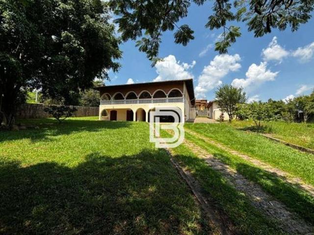 Casa com 3 dormitórios à venda, 396 m² por R$ 1.599.000,00 Medeiros Jundiaí/SP